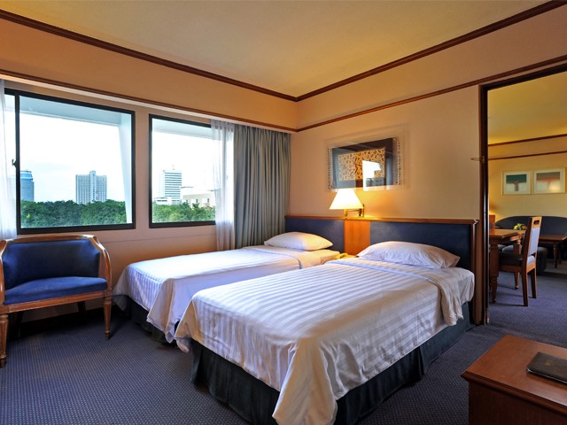 About Us - Elmi Hotel Surabaya